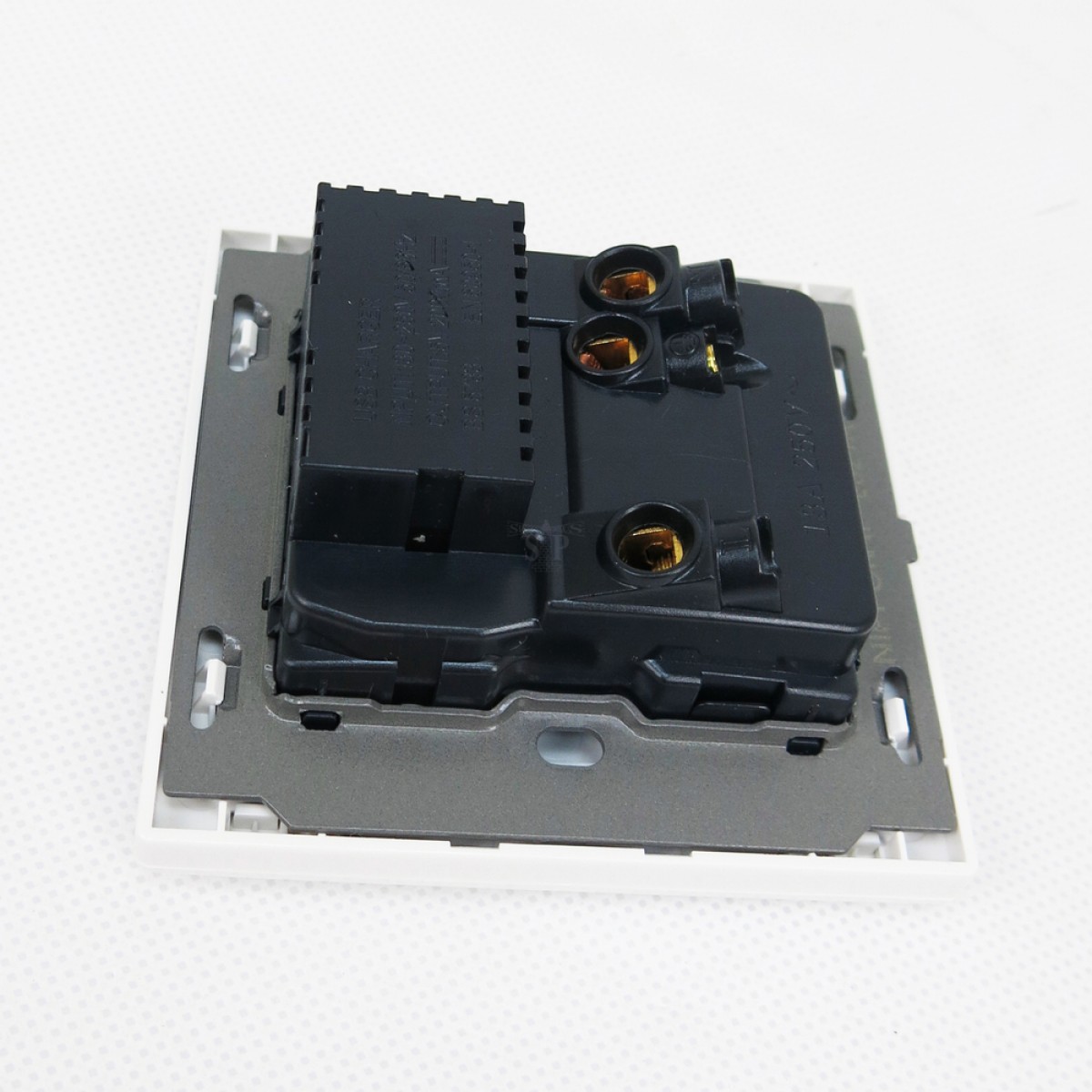 NIPPON II C1012 13Amp 1 Gang Universal Switch Socket c/w Neon And 2 USB ...