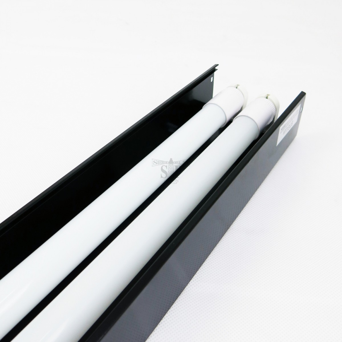 Btglux 4ft Led Double Circuit Linear Series Opal Diffuser Casing C W T8 Led Tube And Pendant