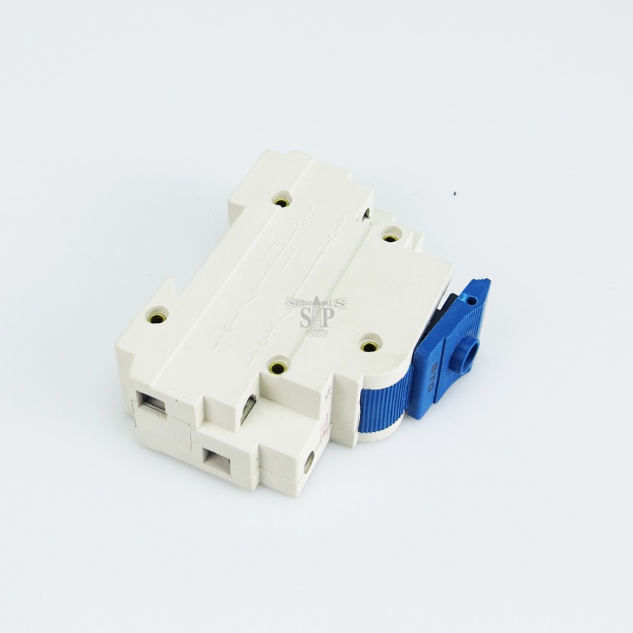 BTG 32A 1 Pole + N Switch Fuses (White)