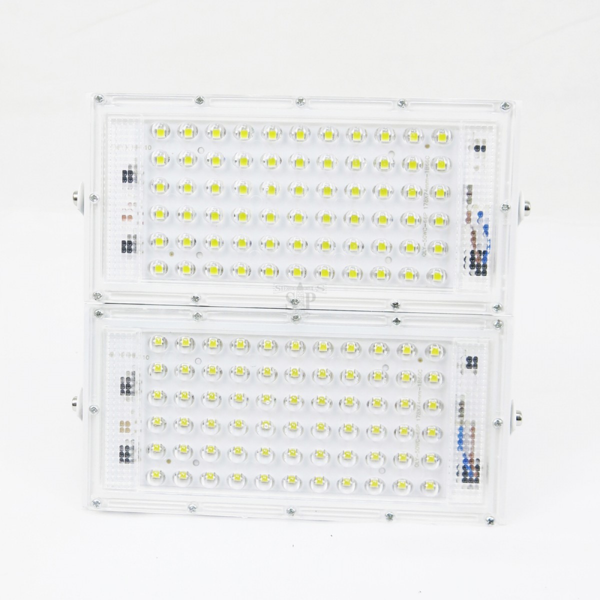 E-TEN LV77 100W (2 x 50W) SMD LED Flood Light