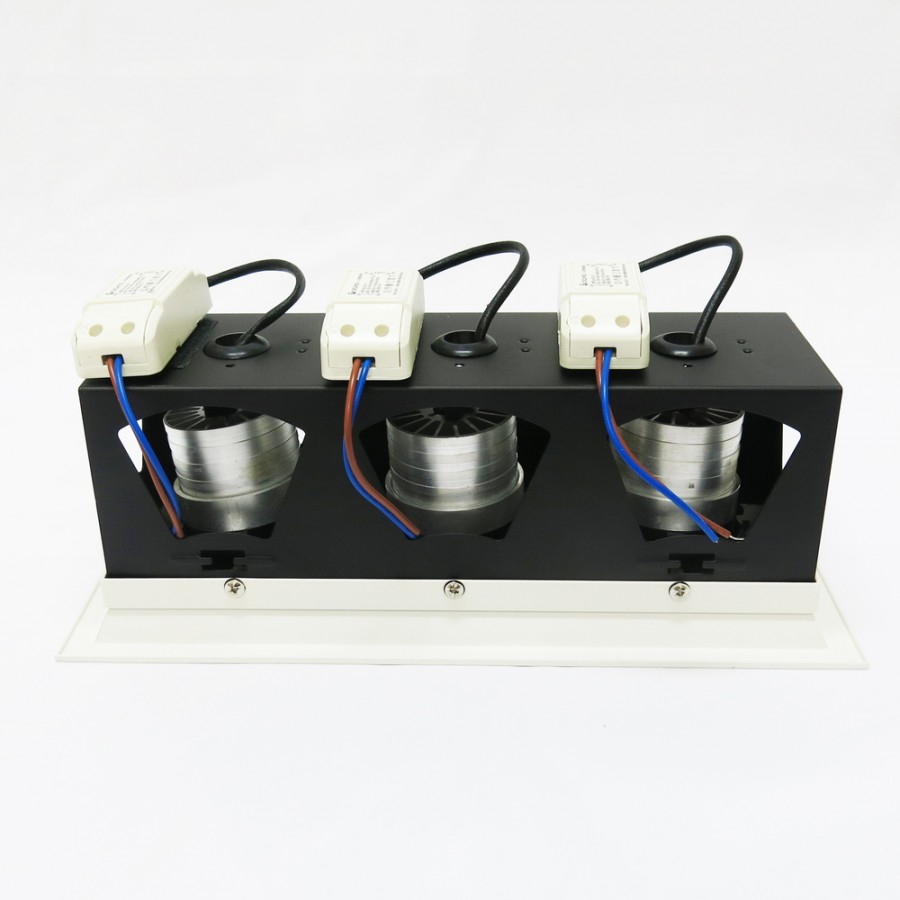 DOAO 3 x 7W Directional COB LED Down Light Square (White)