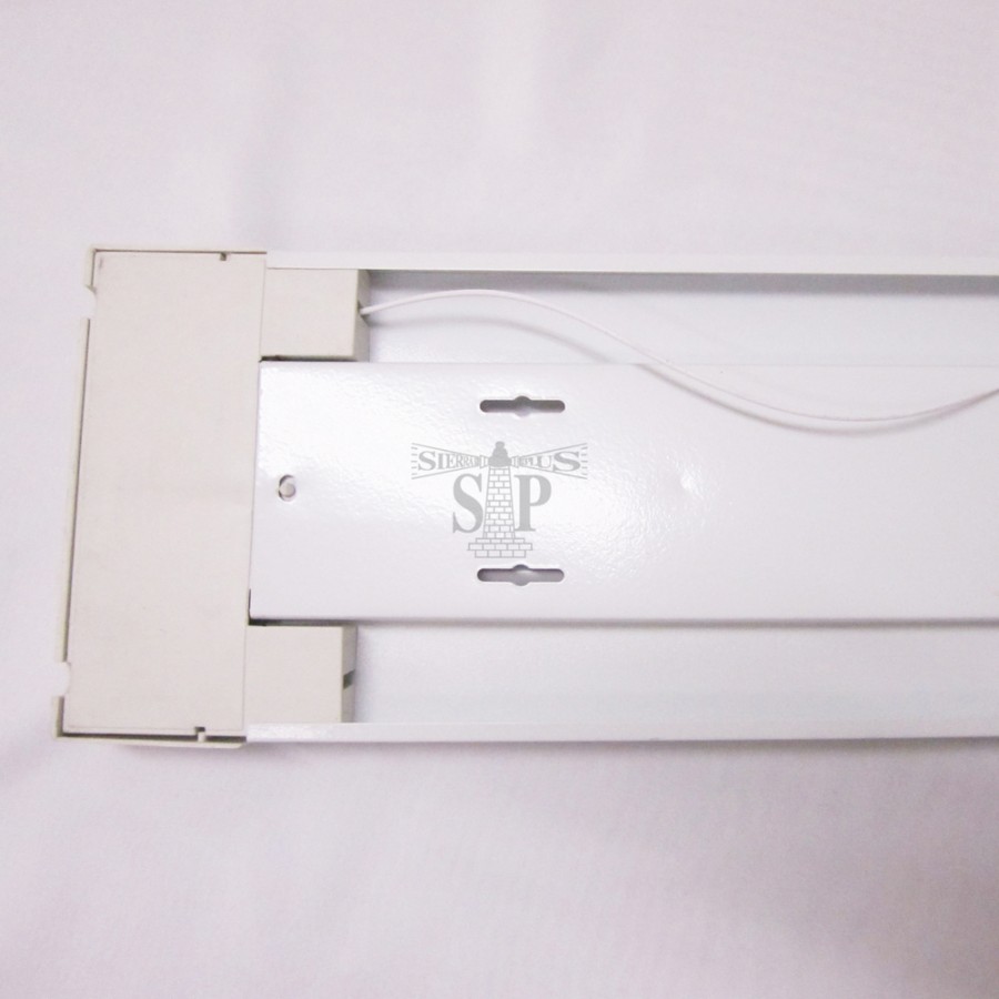 BTG 228 2ft Double Circuit Fitting c/w [2pcs] 2ft 9W T8 LED Glass Tube