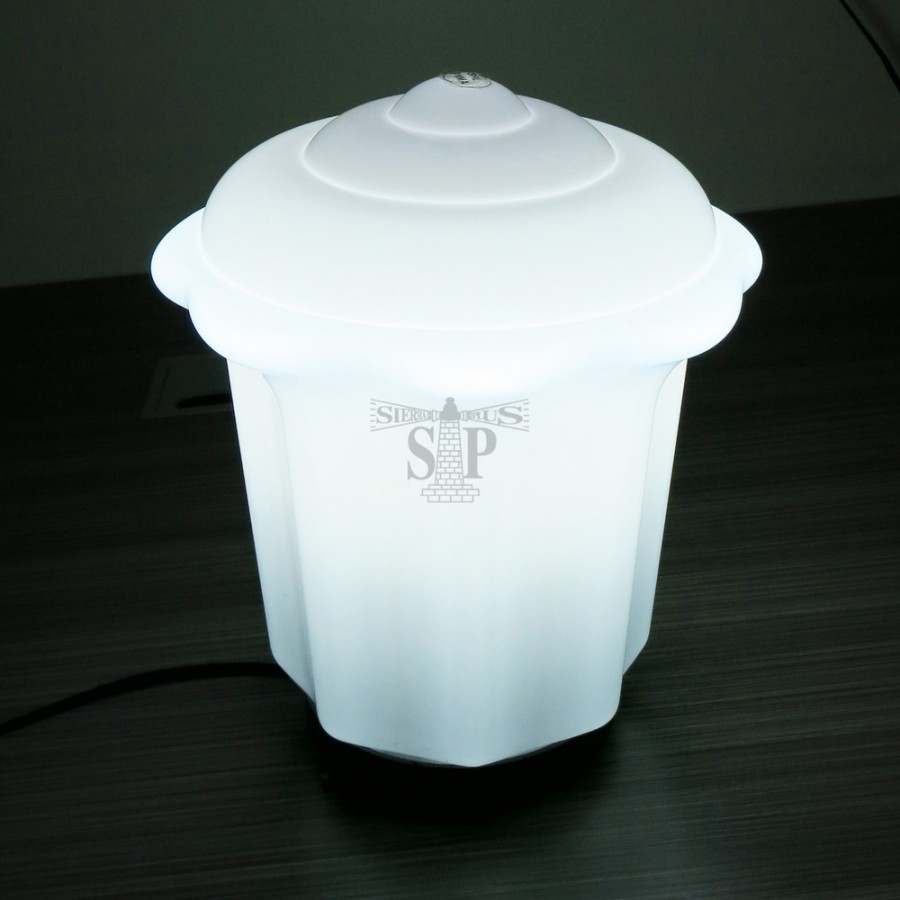 1805 10-inch Outdoor Globe Light/Gate Light (Opal)