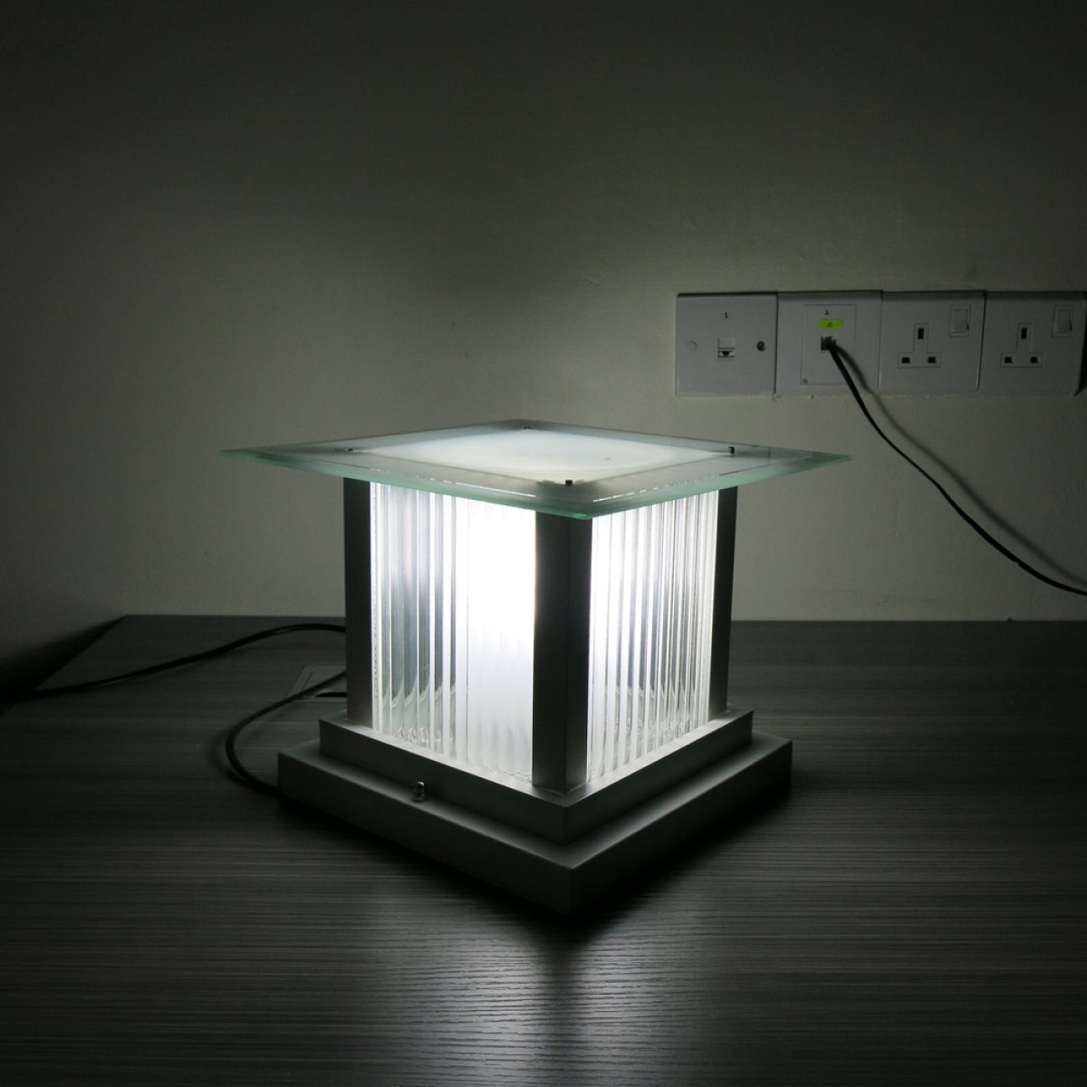 9913 12-inch Modern E27 LED Outdoor Gate Lamp Square For Pole / Pillar