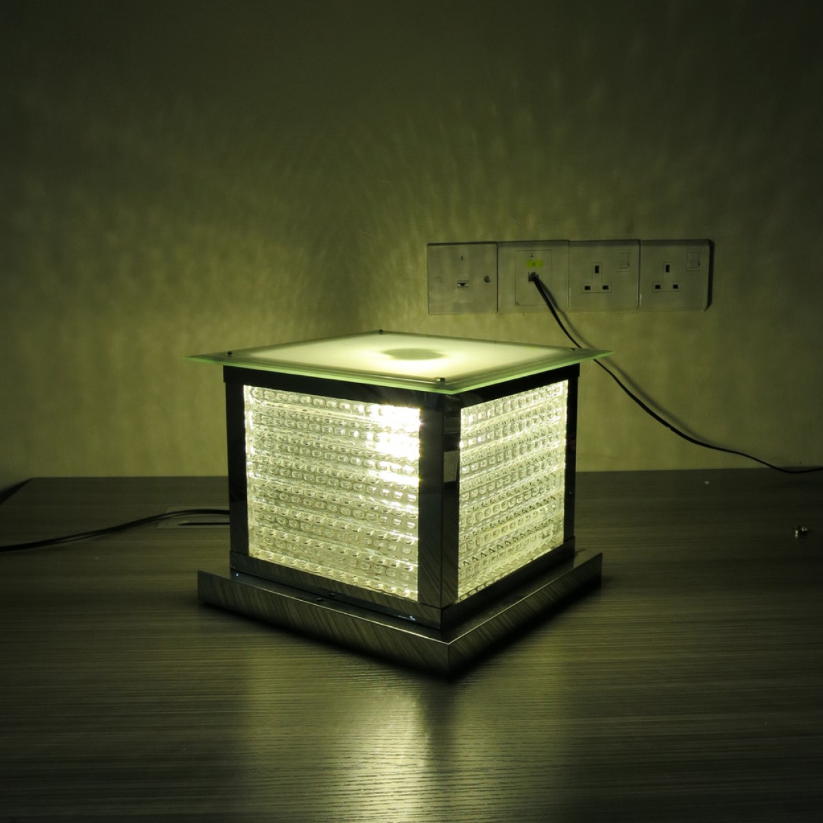 9914 16-inch Modern E27 LED Outdoor Gate Lamp Square For Pole / Pillar