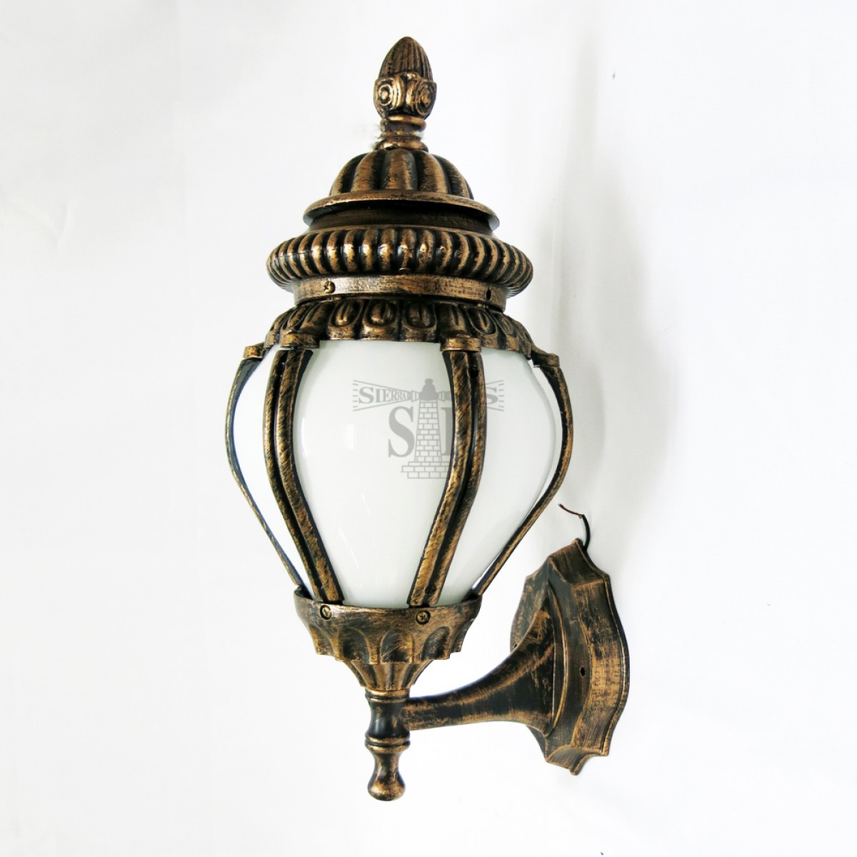 1832 Classic Outdoor Wall Gate Lamp (Antique Bronze)