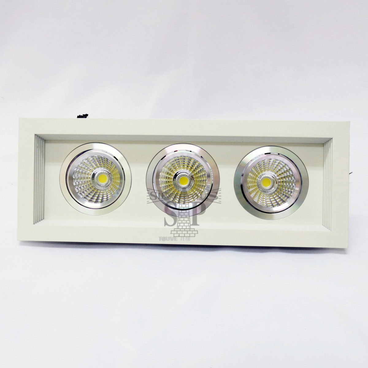 D026 3 X 10W Directional COB LED Down Light (White)