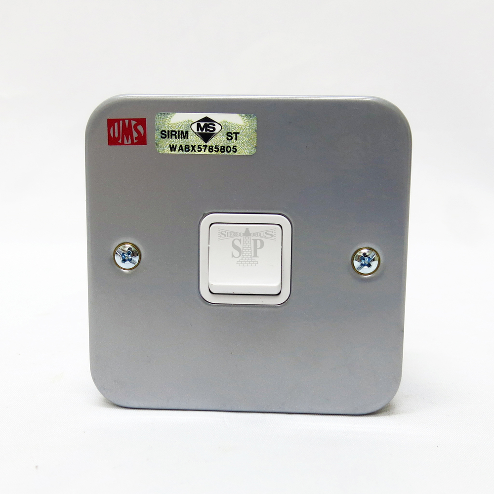 UMS 211M-1W 10Amp 1 Gang Metal Clad Switch [Surface Type] [SIRIM] (Grey)