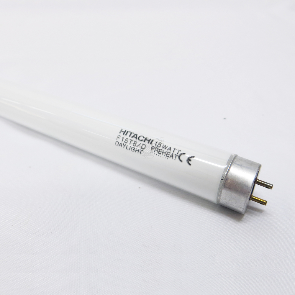 Hitachi 1.5ft 15W G13 T8 Fluorescent Glass Tube (White)